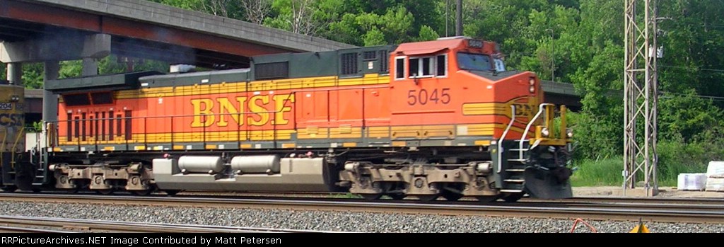 BNSF 5045